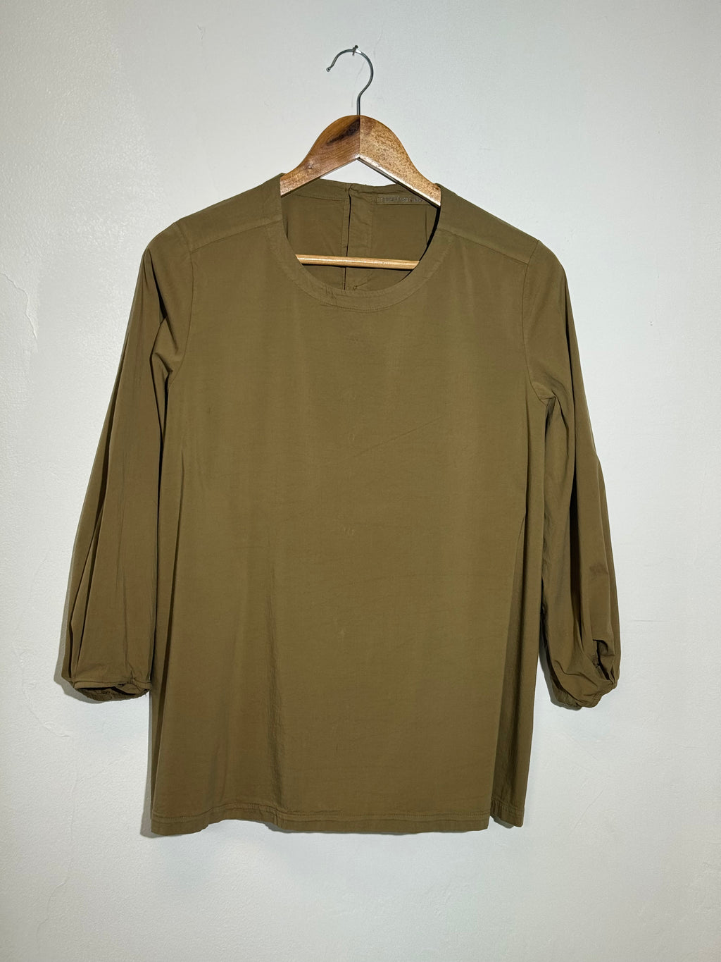 Transit top. Made in Italy – Bustle